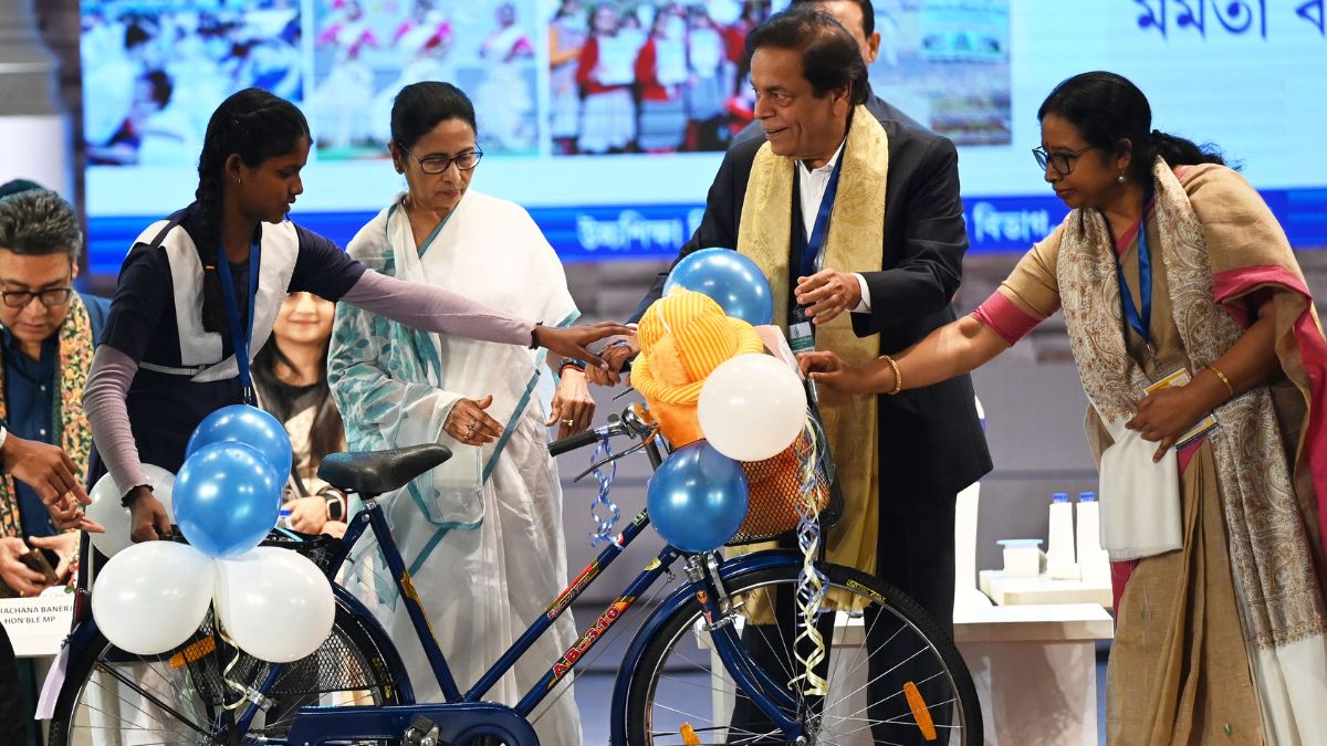 Mamata Banerjee concludes 'Student's Week' with messages of hope, unity ...