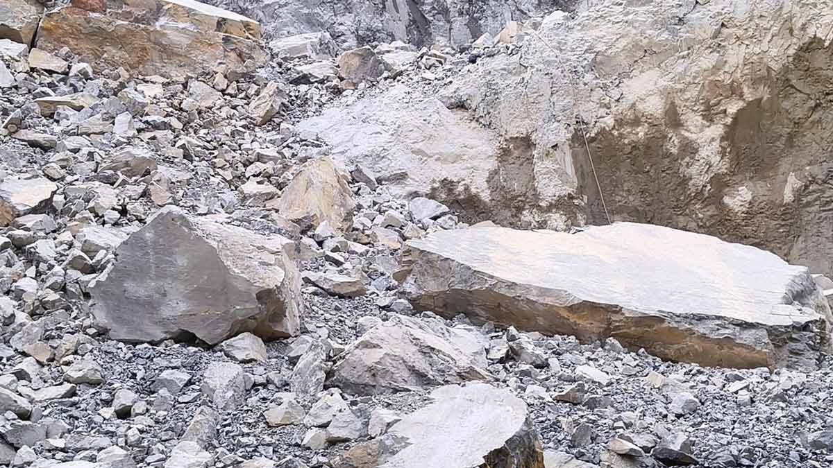 Several feared trapped after stone quarry collapses in UP; govt order ...