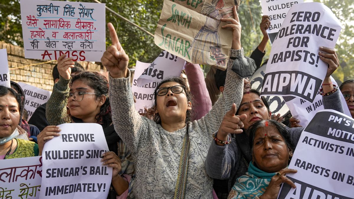Unnao rape case: Supreme Court halts Sengar’s bail, raises key ...
