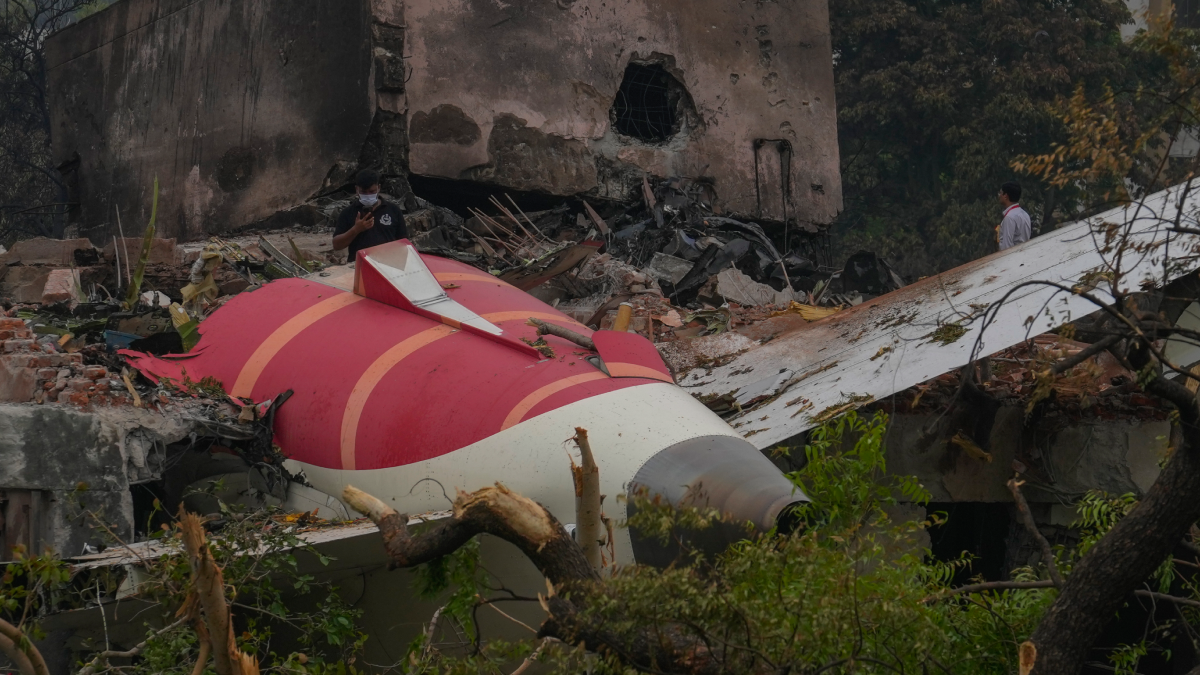 Air India plane crash: Boeing 787 ‘Dreamliners’ had battery issues ...