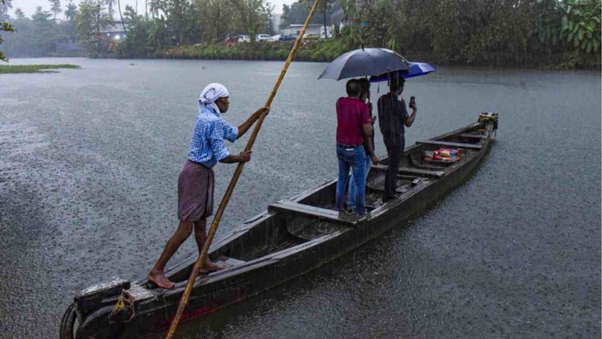 Kerala weather forecast: Yellow alert in 6 districts on August 14 as IMD predicts isolated heavy ...