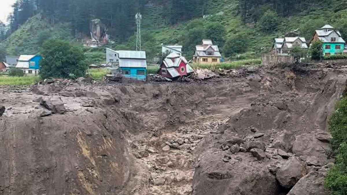 Kishtwar cloudburst: At least 20 killed in flash floods, relief efforts ...