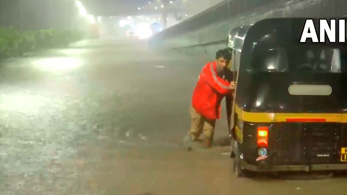 Mumbai rain updates: Two killed in Vikhroli landslide; massive ...
