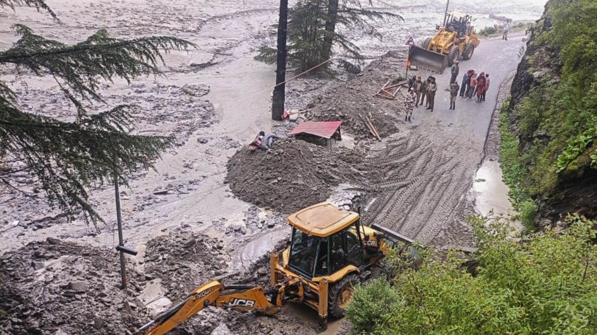 Uttarkashi flash floods: Five killed and hundreds trapped after debris ...