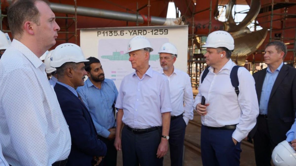 Russia maritime board chief Nikolai Patrushev visits Mormugao Port, Goa ...
