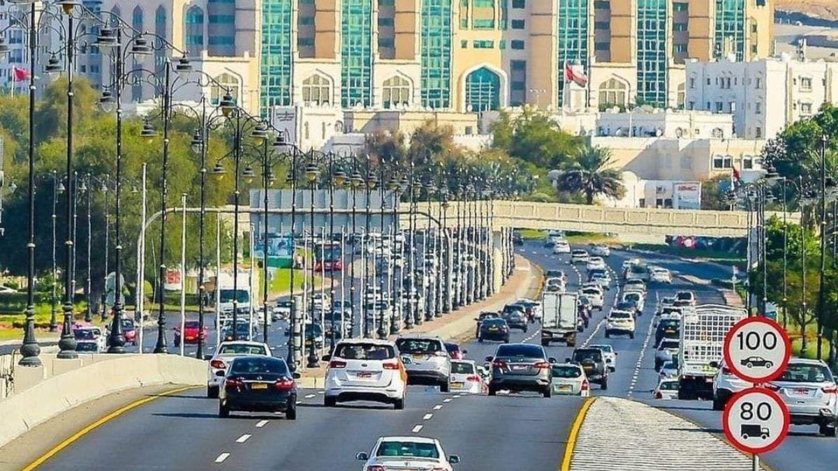Oman: Key changes to expatriate visa, ID card renewal norms- The Week