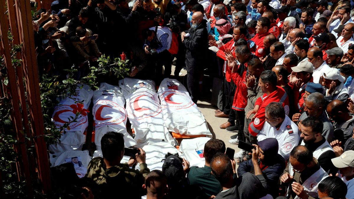 Death of Red Crescent paramedics: Israel accepts mistake - The Week
