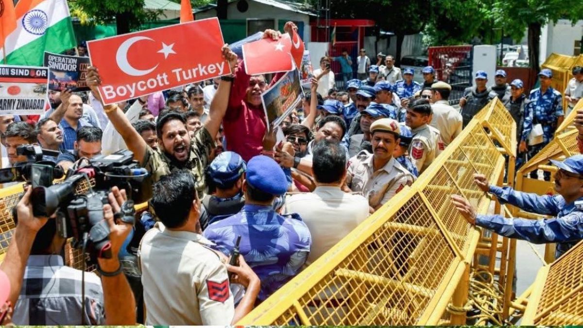 Turkish media slams 'double standards' as India pursues joint tank ...