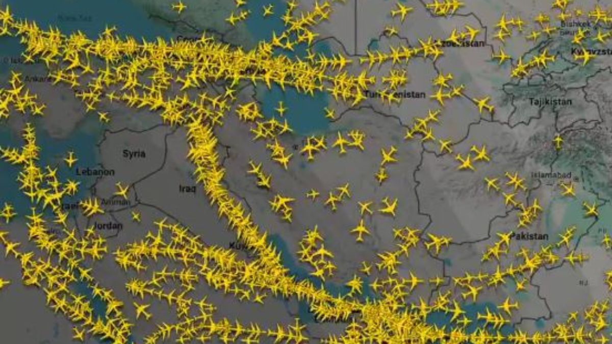 Watch: Time-lapse video shows commercial aircraft fleeing Iranian skies ...