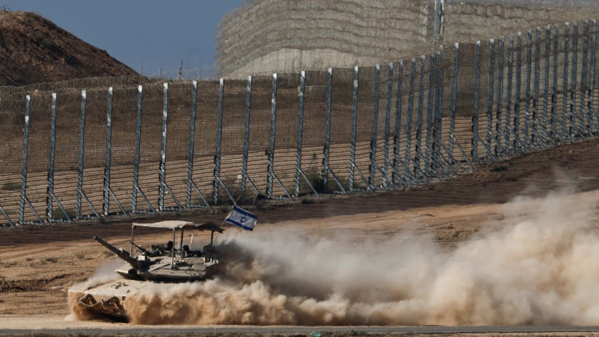 Hamas accepts ceasefire plan even as Israel steps up the Gaza offensive ...