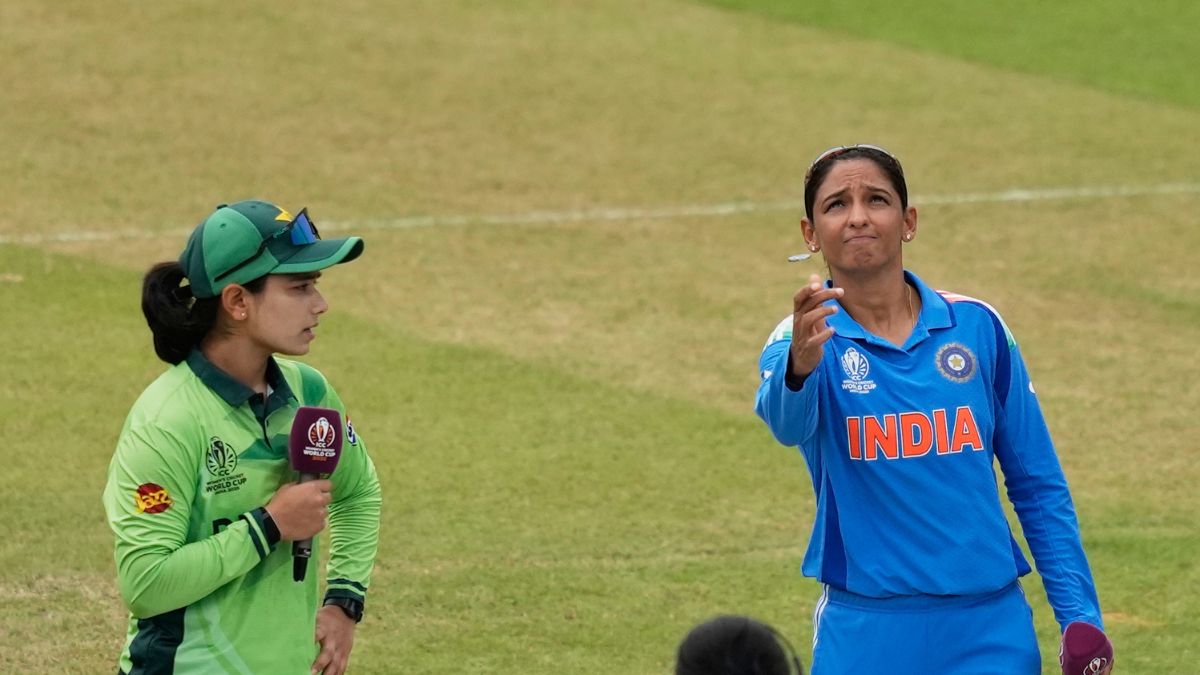 Women's ODI World Cup: India vs Pakistan - After 'No Handshake', 'toss controversy' hits rivalry ...