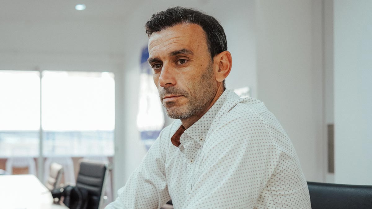 ISL: Who is David Catala, the new Kerala Blasters head coach? | Mikael ...