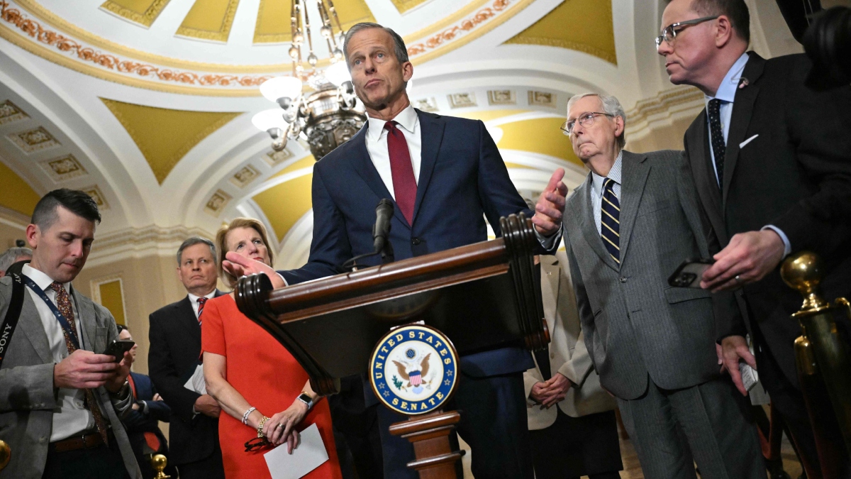 How many votes did John Thune of South Dakota get to be elected Senate ...
