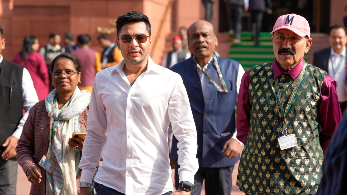 Delhi: Abhishek Banerjee chairs meeting of TMC MPs to focus on Winter ...