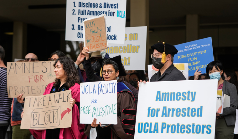 Pro-Palestinian protests dwindle on campuses as some US college ...