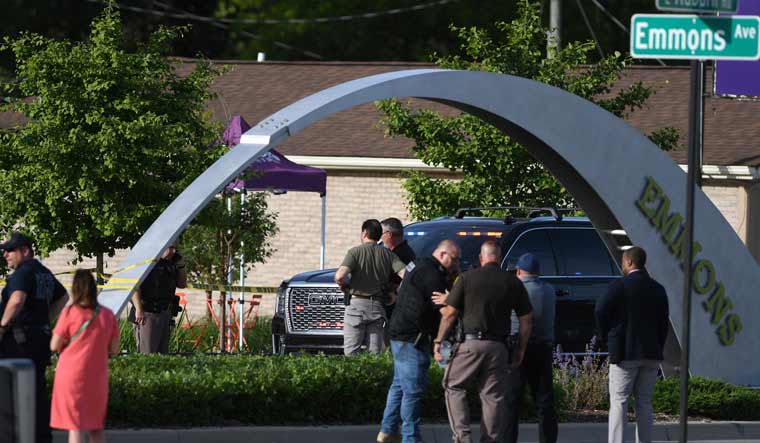 US: Shooting at splash pad in Detroit suburb injures 9, including 2 ...