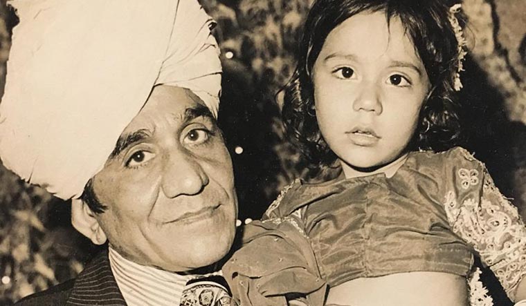 Namrata Zakaria - Journalist Profile - Intelligent Relations