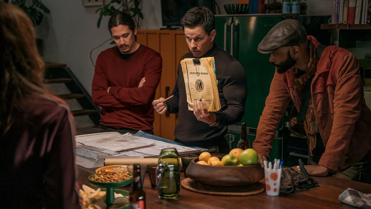 'Play Dirty' review: Shane Black returns with his wildest action comedy ...