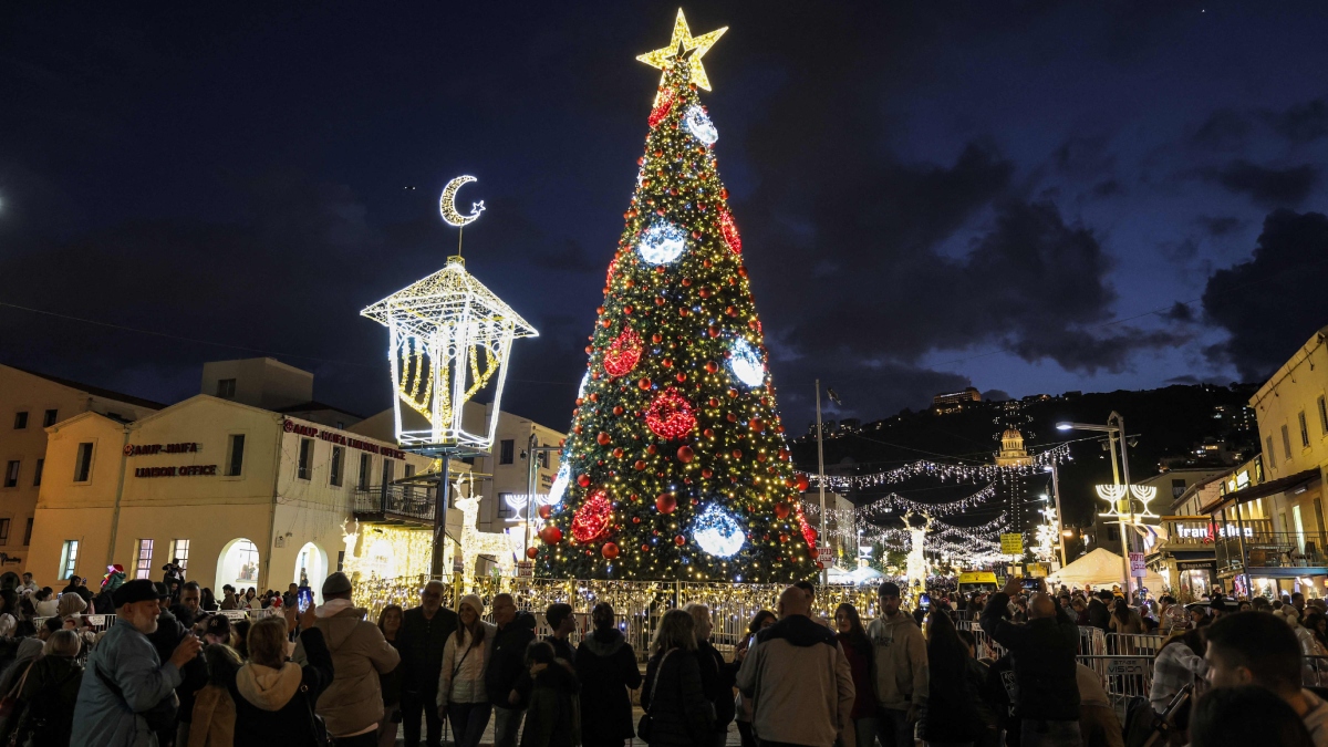 IN PICS | Christmas 2024: Syria to New York, how people are celebrating ...